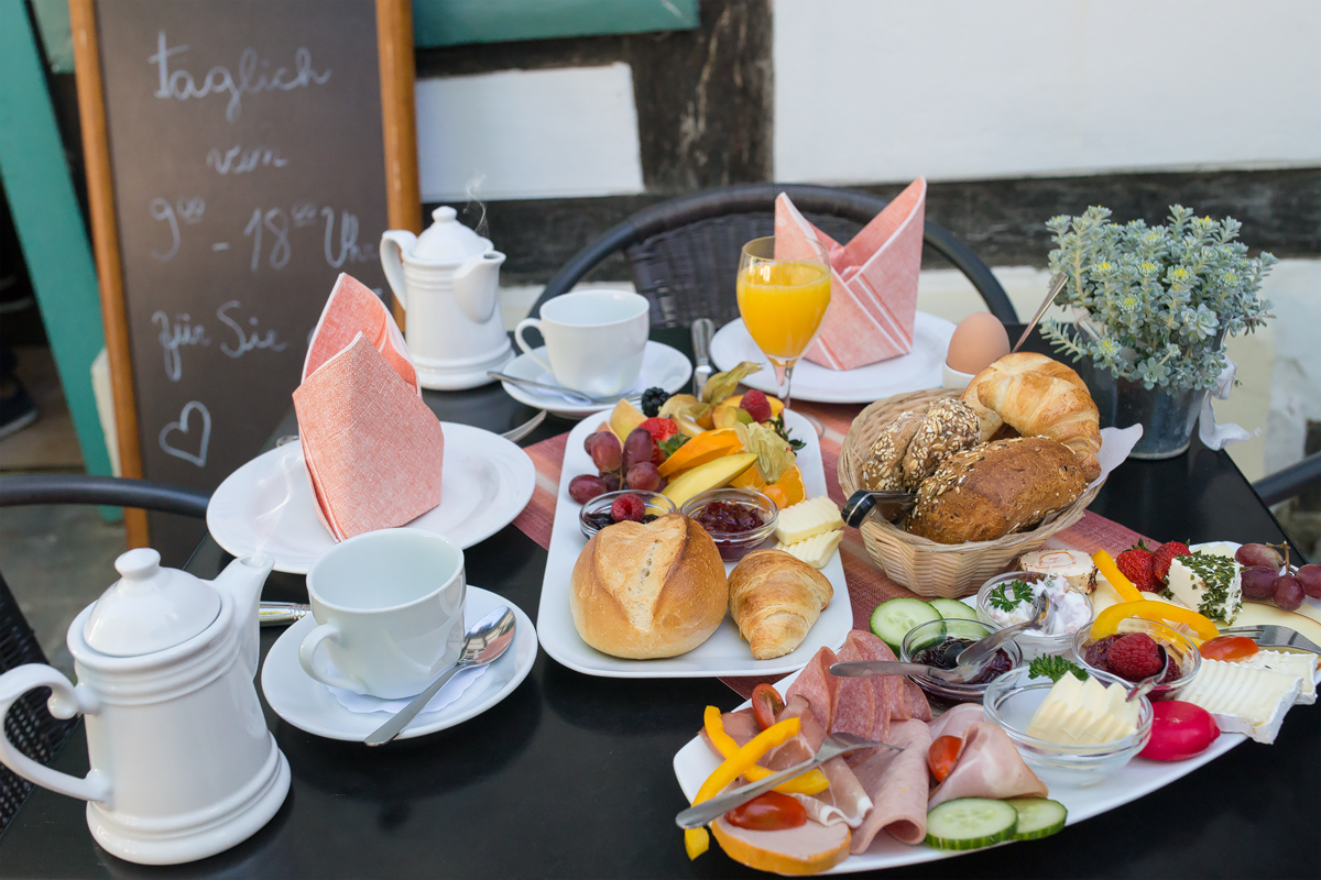 Das urige Bistro & Kaffeehaus im Herzen von Bad Essen - PREMIUM FRÜHSTÜCK